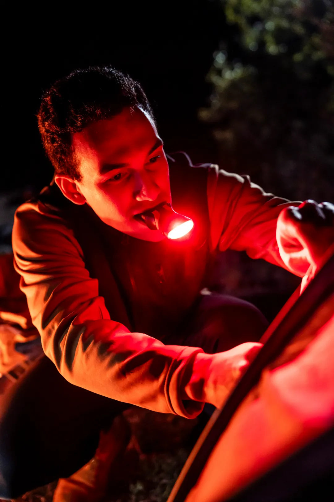 illumibite® | Hands-Free Bite-Grip EDC Flashlight – illumibite